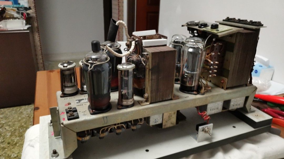 Tubes amplifier, Audio, Soundbars, Speakers & Amplifiers on Carousell