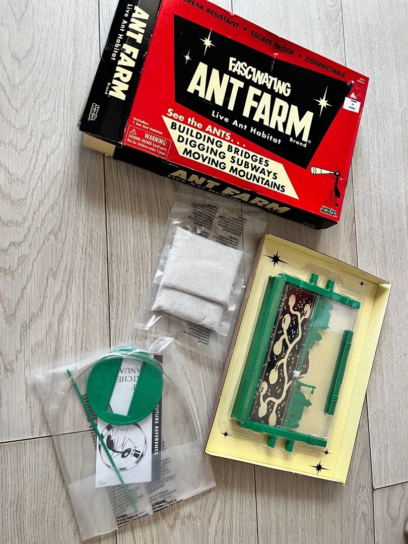 Uncle Milton Ant Farm - Live Ant Habitat - Complete Kit, Hobbies & Toys ...
