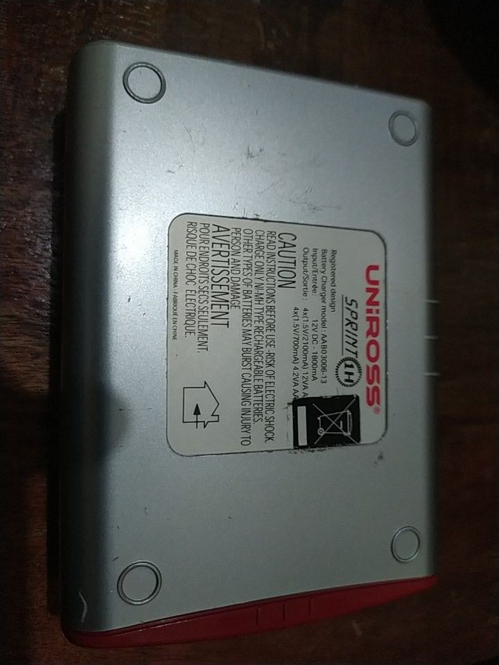 Uniross Sprint 1 Hour Battery Charger AA/AAA (Fast Charger), Mobile ...