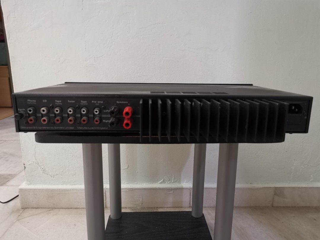 Vintage Sondex Amadeus gold made in England Stereo integrated Amplifier ...