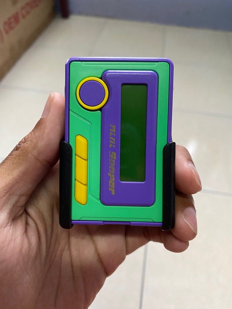 Wiz Mini Beeper V2 ( Vintage Purple ), Mobile Phones & Gadgets, Other Gadgets on Carousell