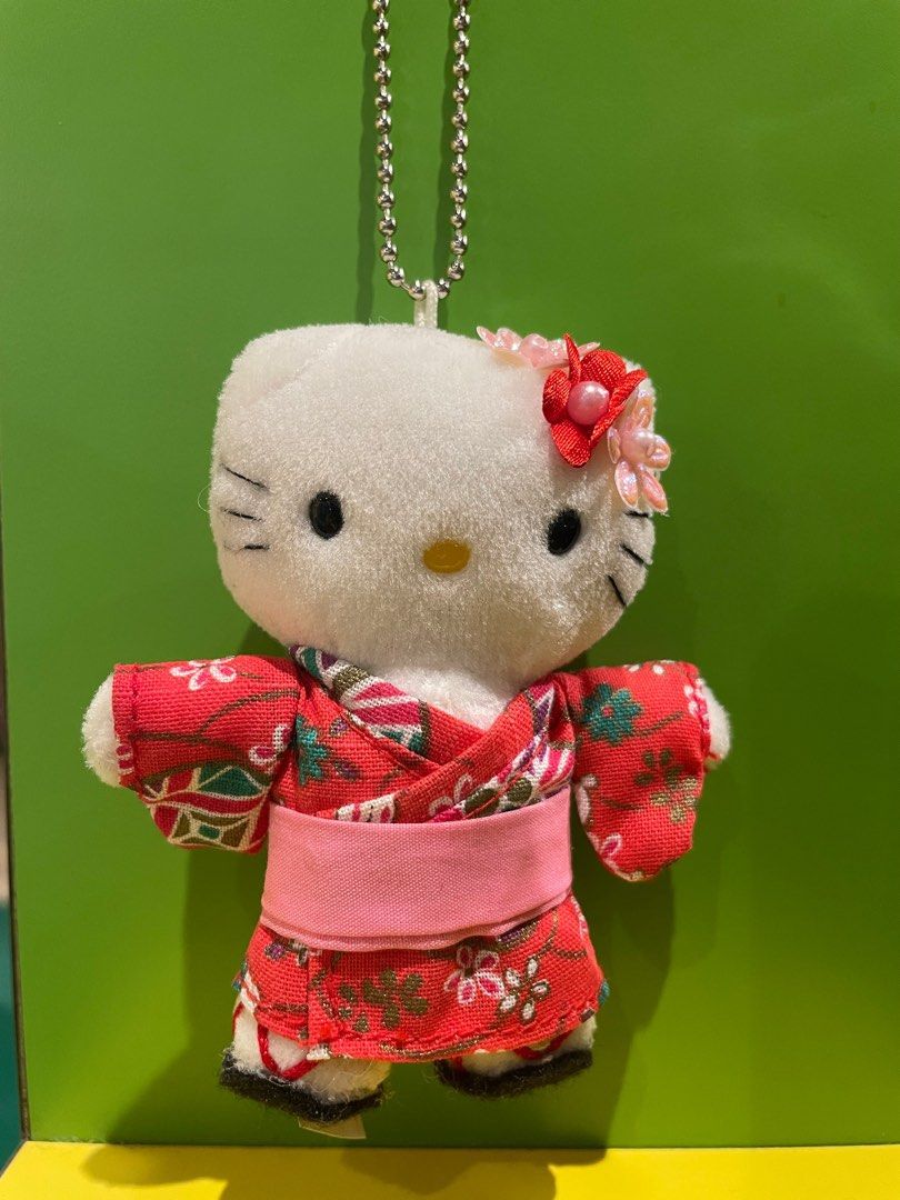 2002年 Hello kitty KT 和服娃娃 玩偶 公仔 出清收藏/黑蓋透明桶, 書籍、休閒與玩具, 收藏、紀念品, 其他古董在旋轉拍賣