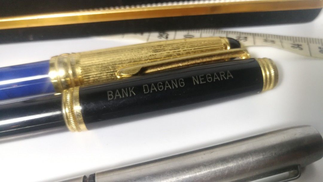 3 pulpen kuno vintage berikut box bludru on Carousell