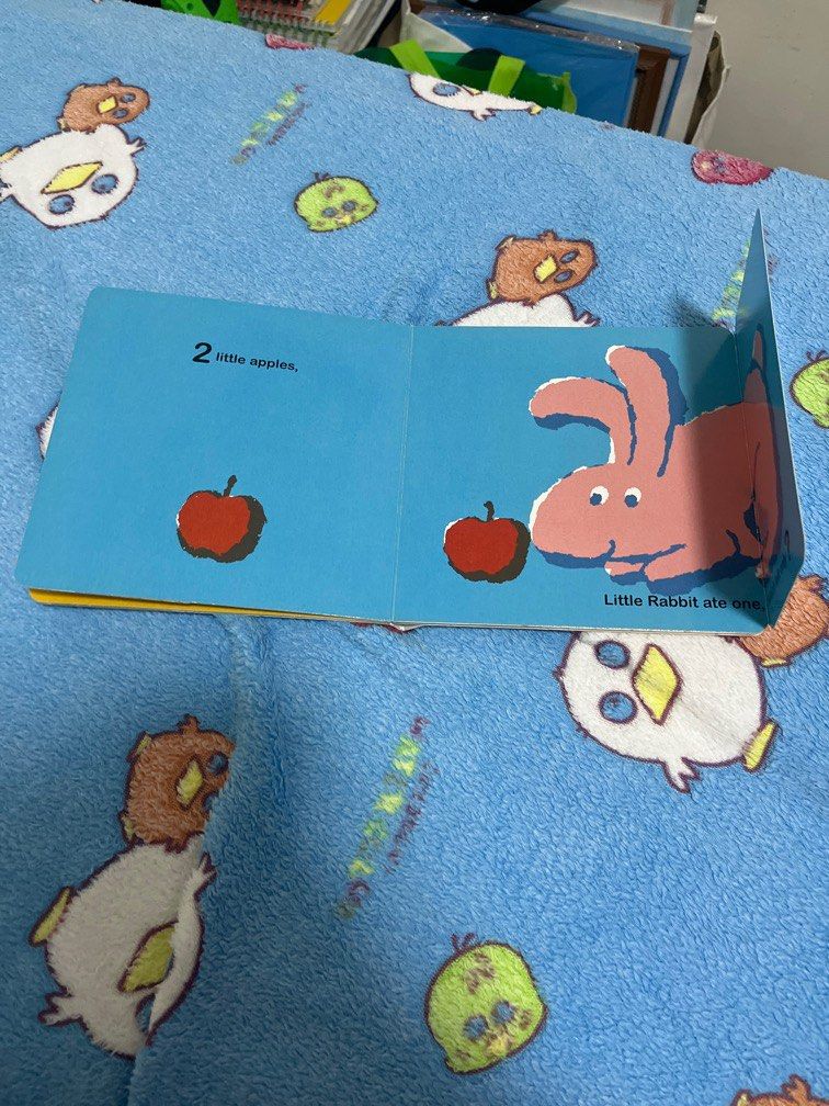 5 little apples by Yusuke Yonezu, Hobbies & Toys, Books & Magazines ...