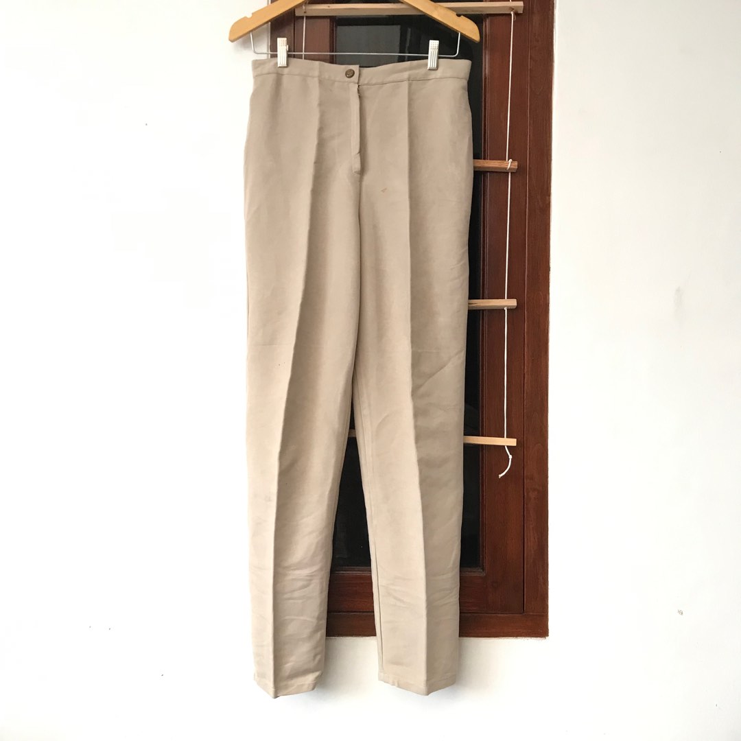 Celana Kantor Coksu, Fesyen Wanita, Pakaian Wanita, Bawahan di Carousell