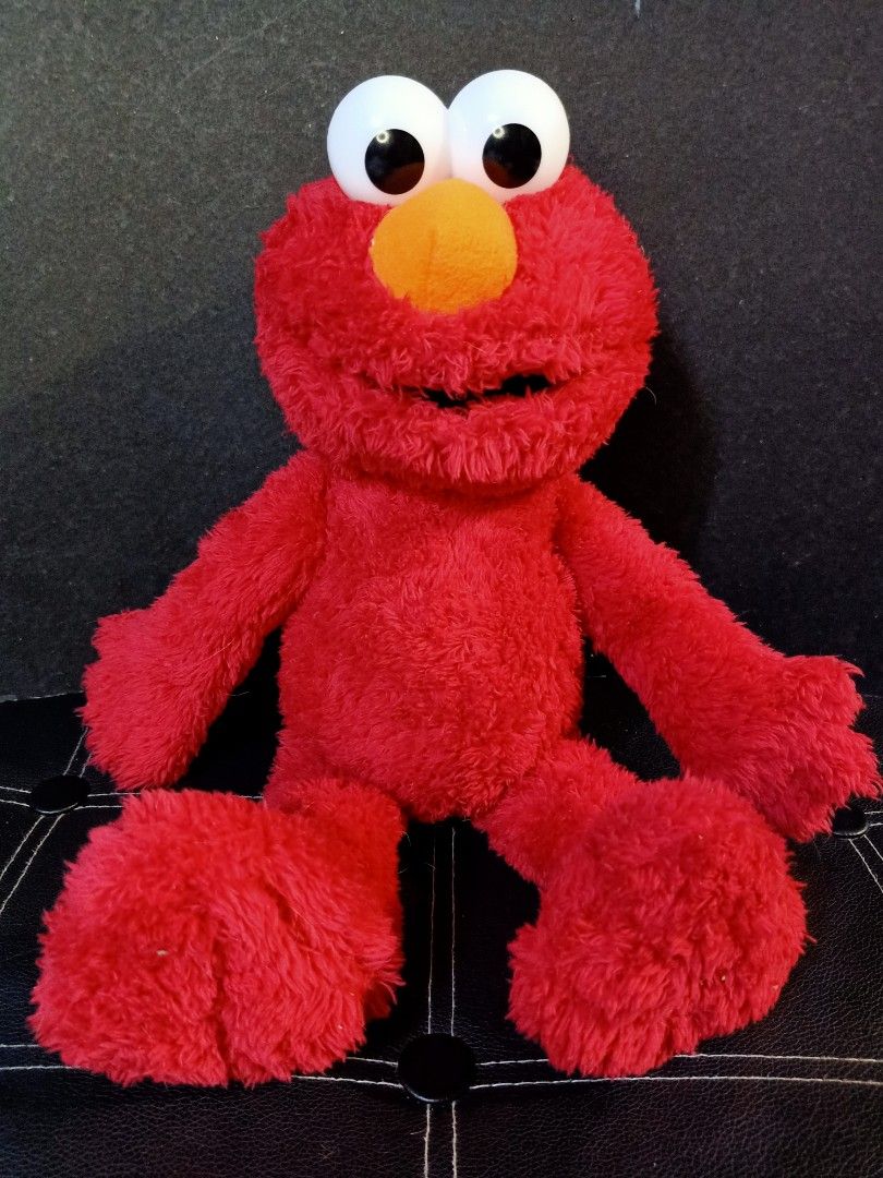 CLASSIC BIG SIZE ELMO FROM SESAME STREET, Hobbies & Toys, Toys & Games ...
