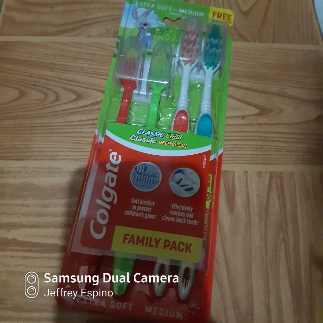 Colgate Family Pack Four Toothbrush, Hobbies & Toys, Stationary & Craft ...