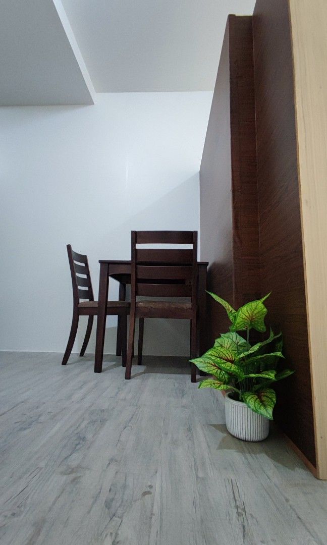 Condo laspinas on Carousell