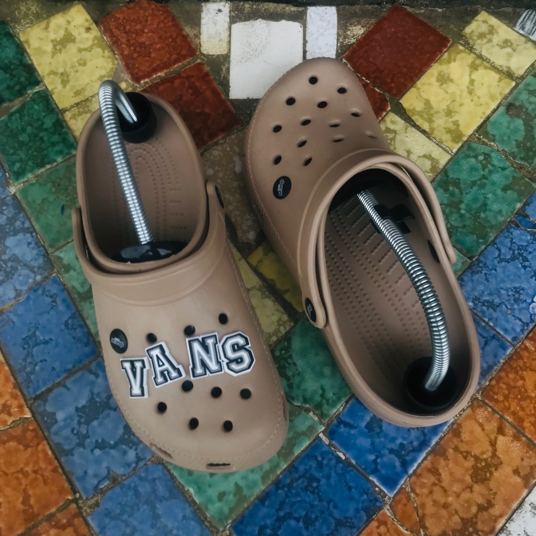 Crocs beige on Carousell