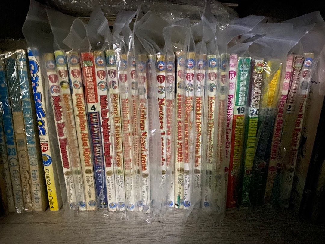 Doraemon Cerita Panjang Full Set vol 1-24, Hobbies & Toys, Books ...