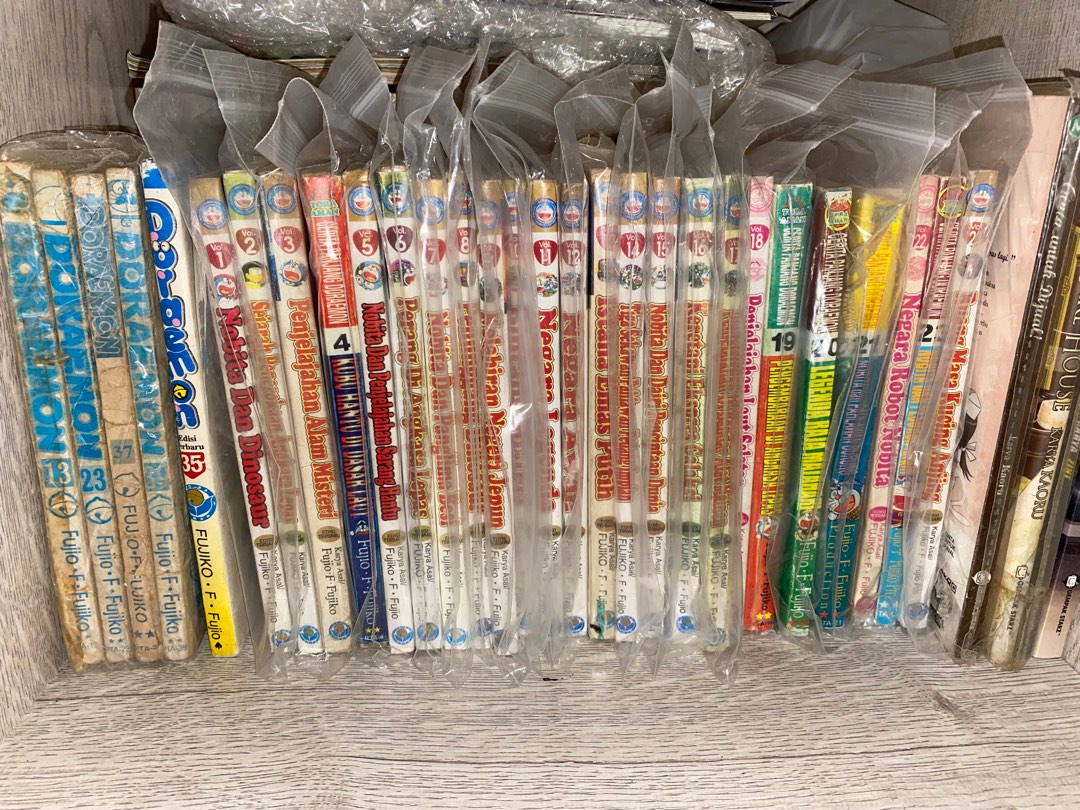 Doraemon Cerita Panjang Full Set vol 1-24, Hobbies & Toys, Books ...