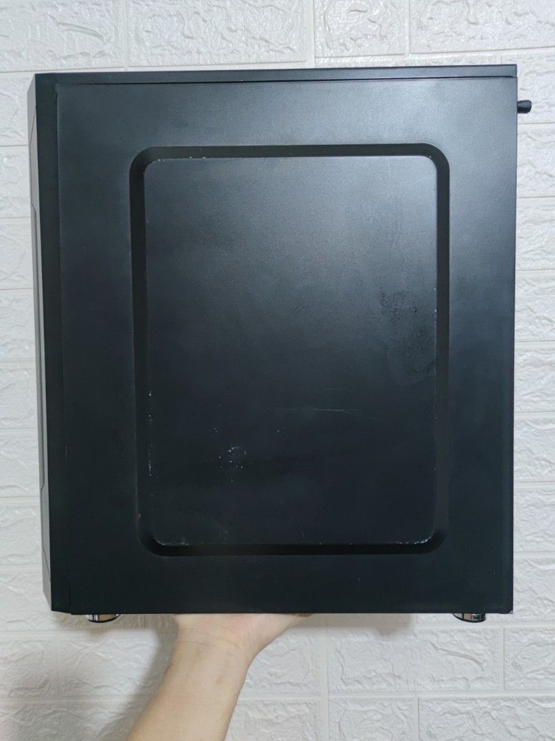 Fantech Pc Case Computers And Tech Parts And Accessories Computer Parts On Carousell