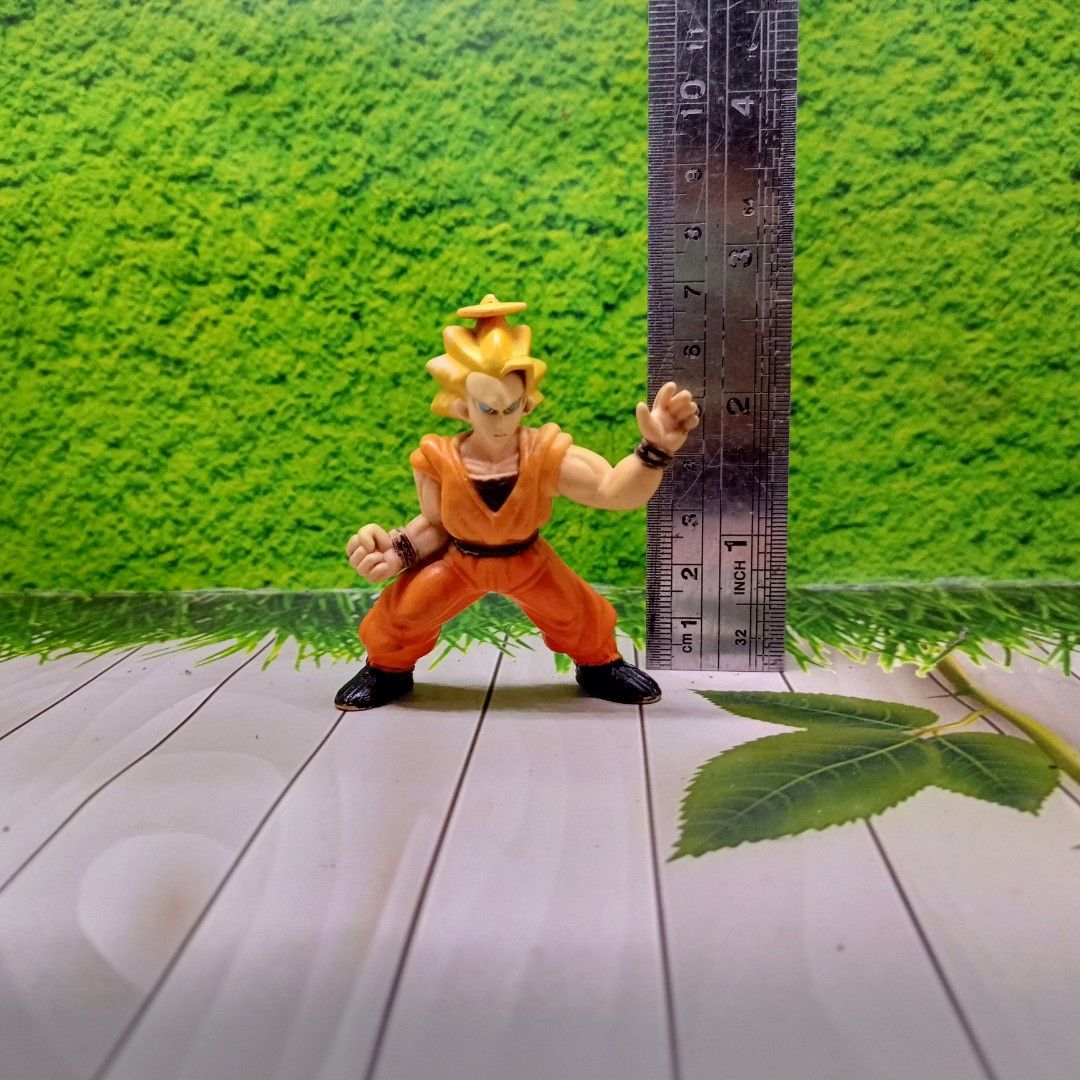 Figure Dragon Ball Son Goku Ss Toys And Collectibles Mainan Di Carousell