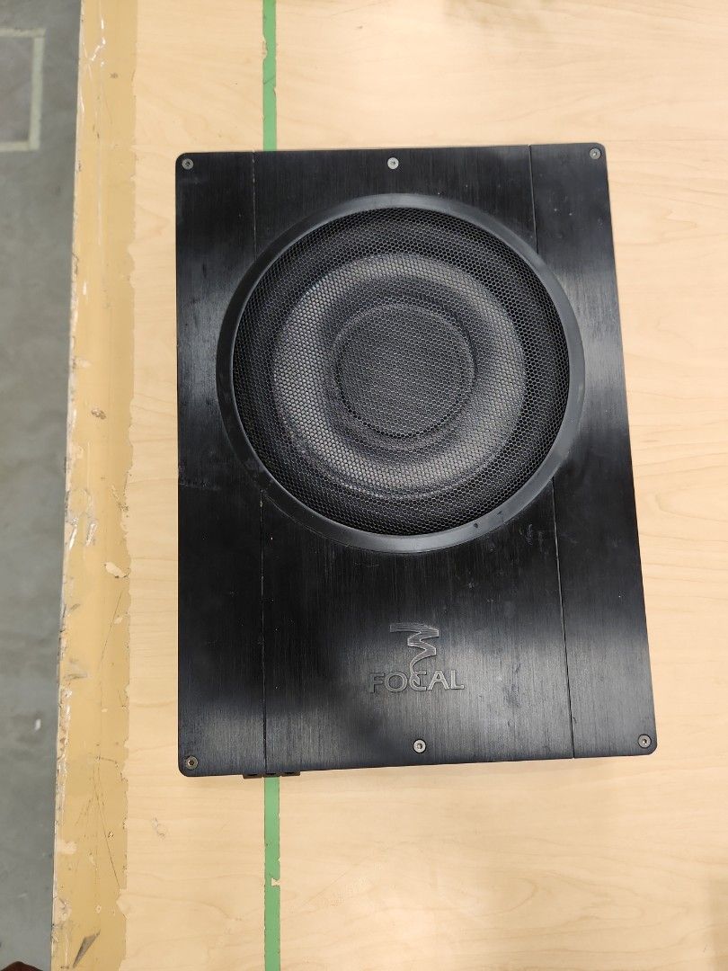 Focal Subwoofer I BUS 20, Car Accessories, Accessories on Carousell