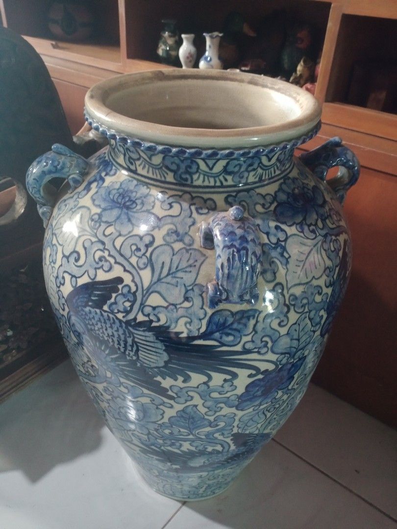 Guci Antik keramik, Antik, Lainnya di Carousell