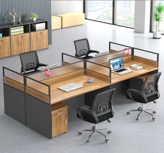 H105 Executive Workstation w high partition, with/without pedestal ...