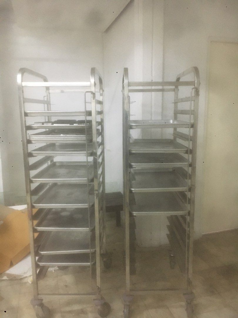 Heavy Duty Breadrack, TV & Home Appliances, Kitchen Appliances ...