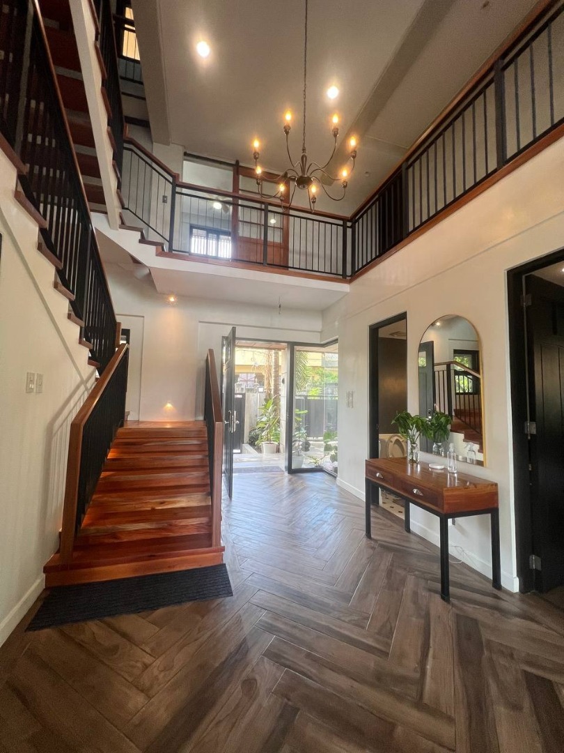 House and Lot for sale in Capitol Homes Commonwealth Ave Quezon City ...