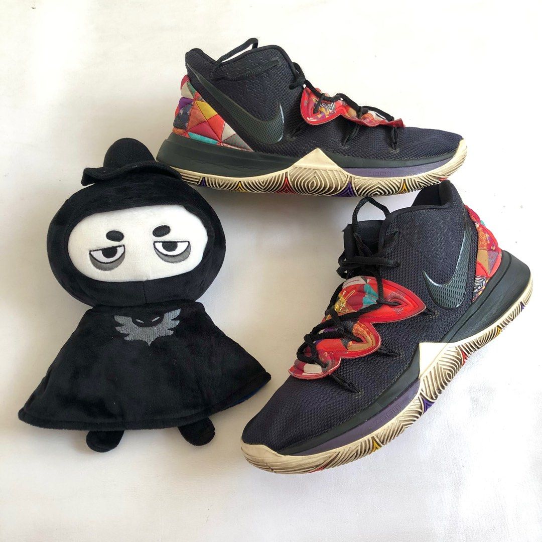 Kyrie V Basketball Shoes / Kyrie V Chinese New Year, Men's Fashion ...