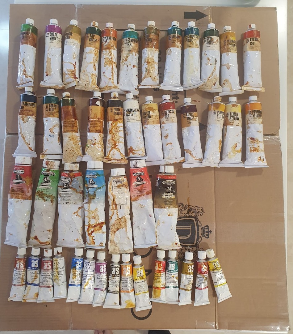 Large tubes of oil paint, Hobbies & Toys, Stationery & Craft, Craft ...