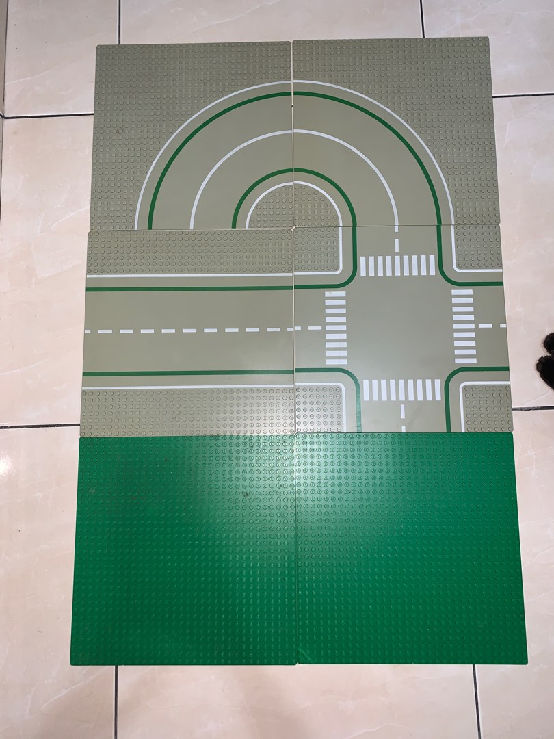 Lego Base Plate Vintage Green Light Grey Road City Corner, Hobbies ...