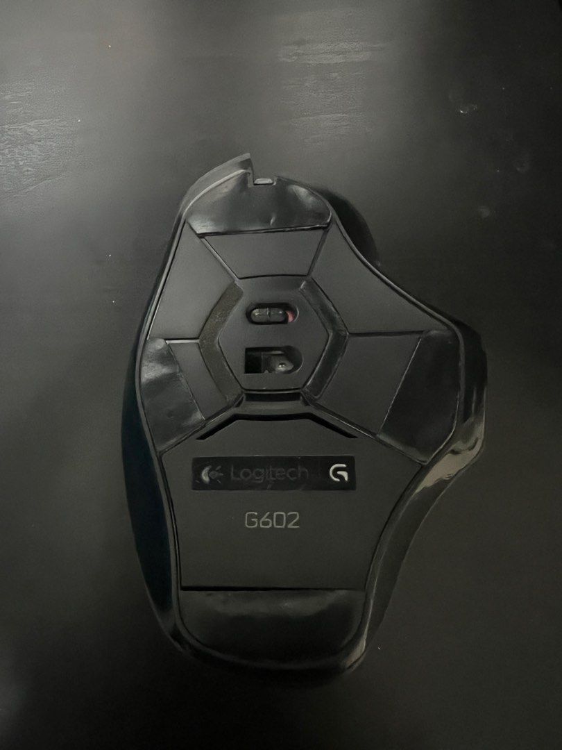 Logitech G602 Wireless Gaming Mouse, Computers & Tech, Parts ...