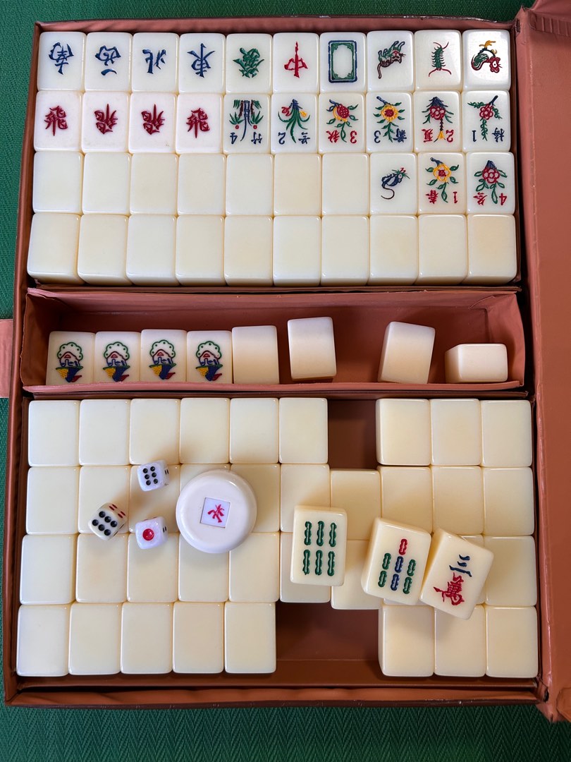 Mahjong tiles A2 size, Hobbies & Toys, Toys & Games on Carousell