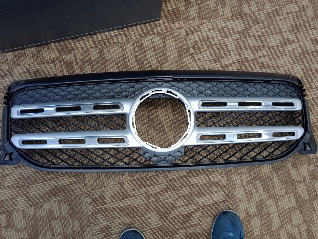 Mercedes GLB 200 Front grill & spoiler, Car Accessories, Accessories on ...