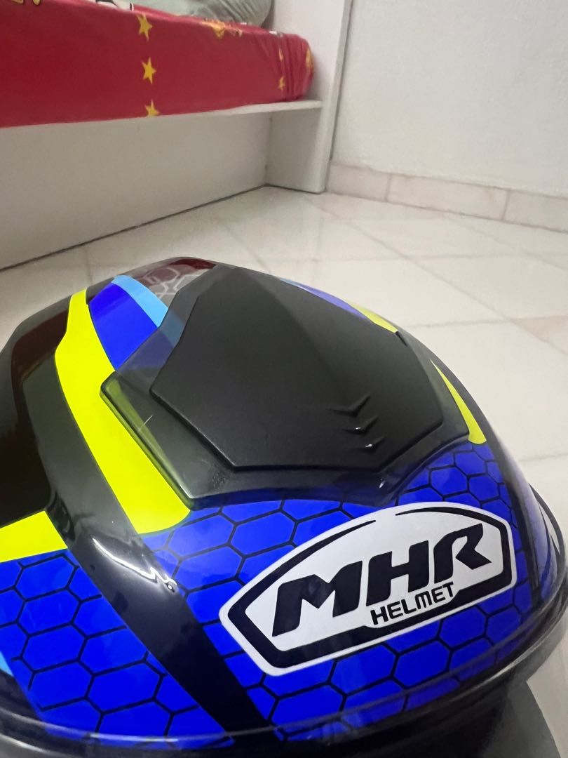 MHR GT2 full face helmet, Auto Accessories on Carousell