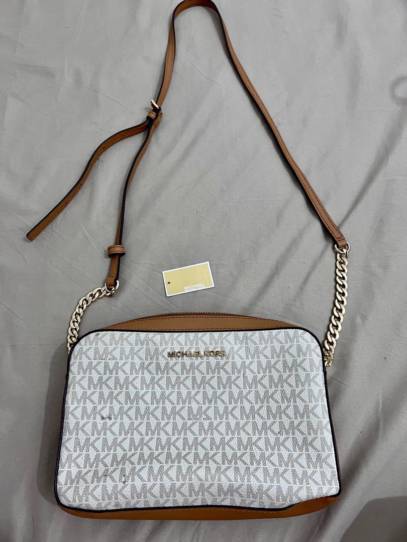 Michael Kors Jet Set sling bag, Women's Fashion, Bags & Wallets, Cross ...