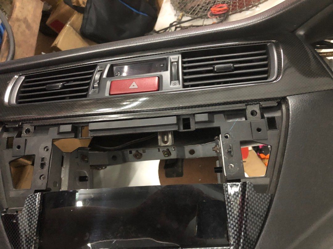 Mint condition Evo 9 dashboard, Car Accessories, Accessories on Carousell