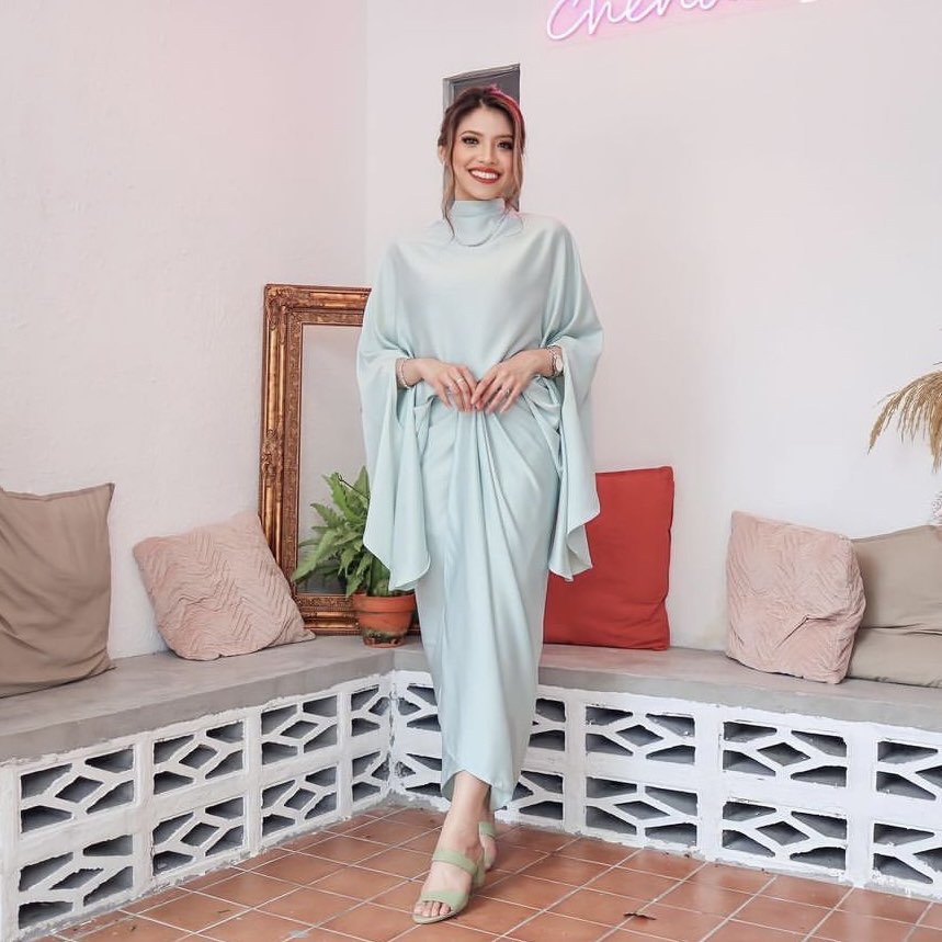 Modern Kurung Pario Baju Raya, Women's Fashion, Dresses & Sets ...