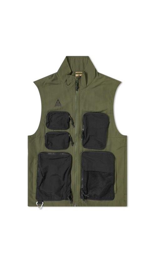 Nike ACG Vest, Men's Fashion, Tops & Sets, Vests on Carousell