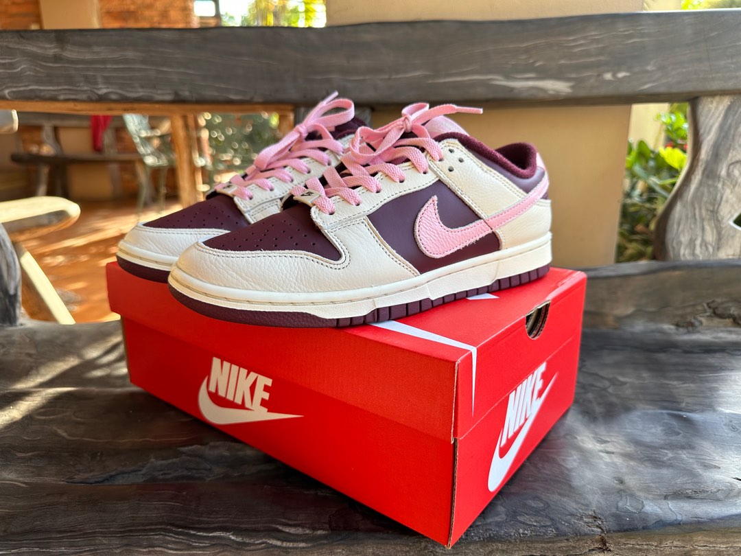 Nike Dunk Low Valentines Day, Men's Fashion, Footwear, Sneakers on ...