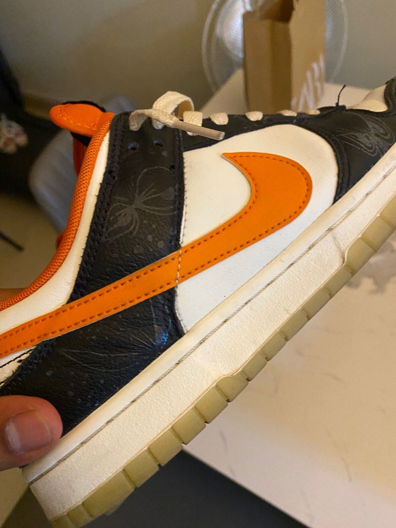 Nike Halloween Dunks, Men's Fashion, Footwear, Sneakers on Carousell