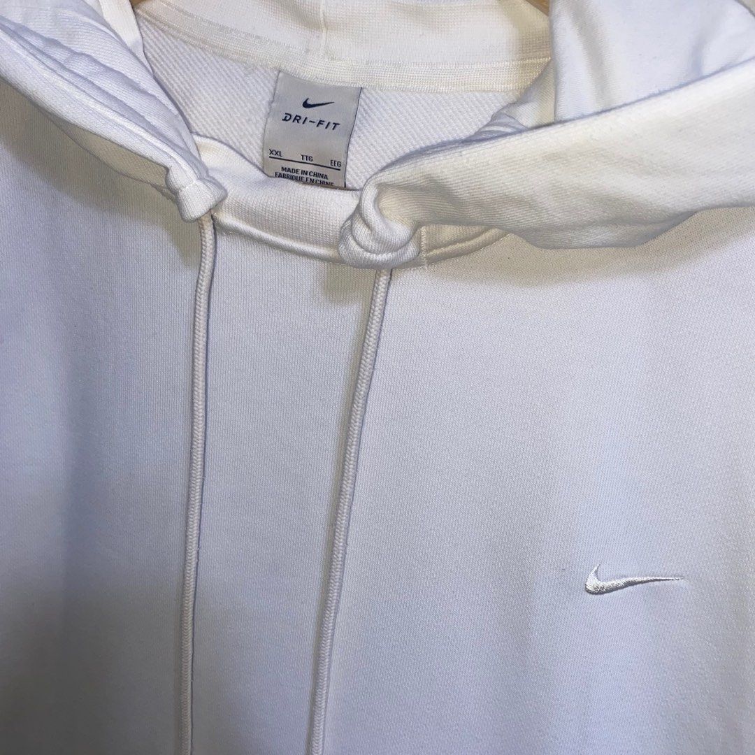Nike standard issue sail white on Carousell