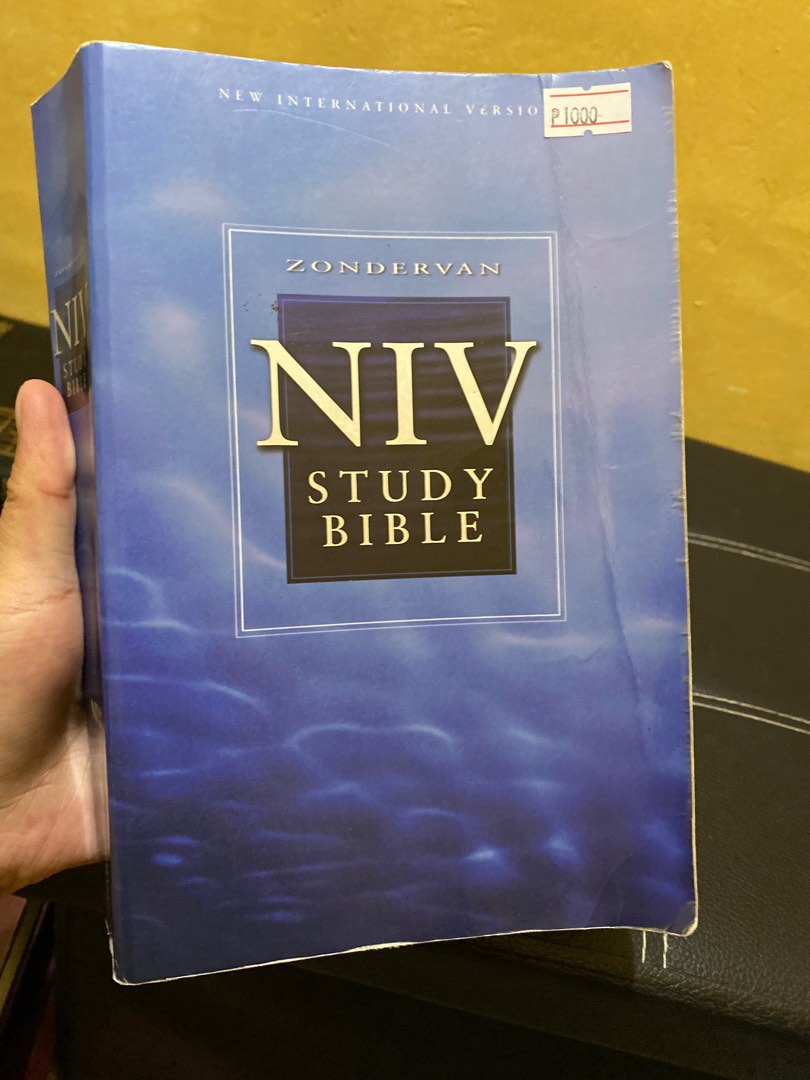 NIV Study Bible, Hobbies & Toys, Books & Magazines, Religion Books on ...