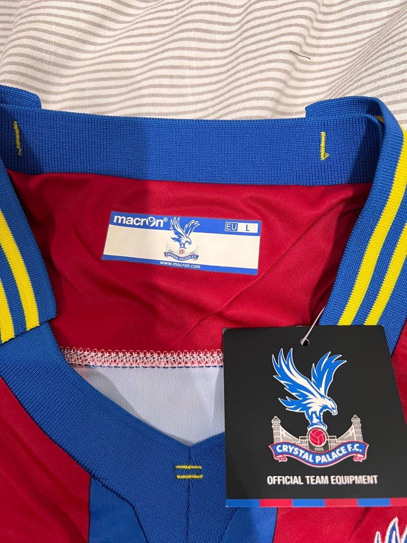 Original Crystal Palace Home Kit, Men's Fashion, Activewear on Carousell