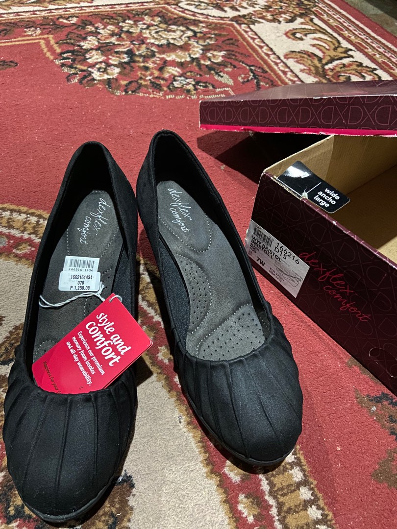 Payless Deflex Comfort, Women's Fashion, Footwear, Wedges on Carousell