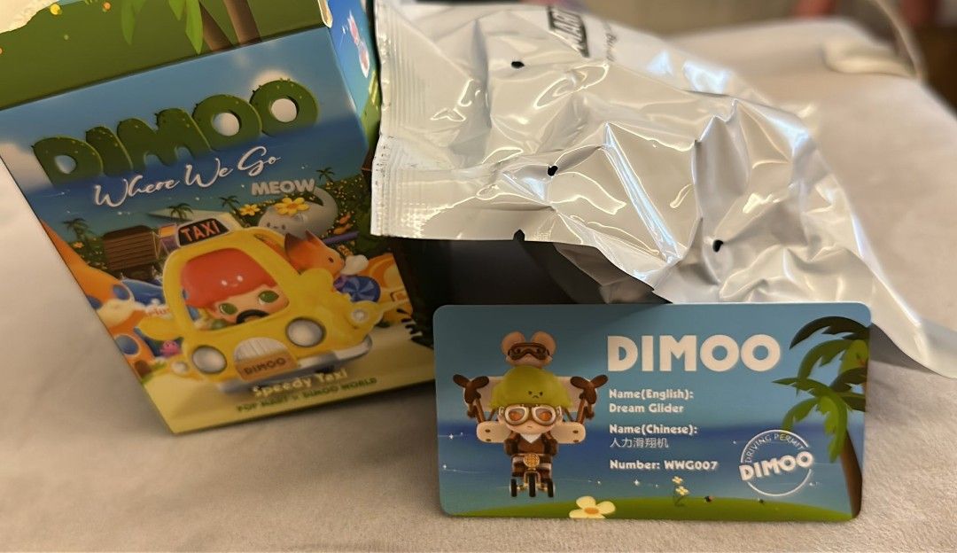 Pop Mart DIMOO Where we go (DREAM GLIDER), Hobbies & Toys, Toys & Games ...