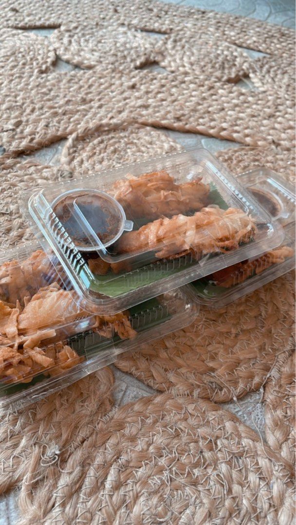 Popiah kerinting pisang, Food & Drinks, Local Eats on Carousell