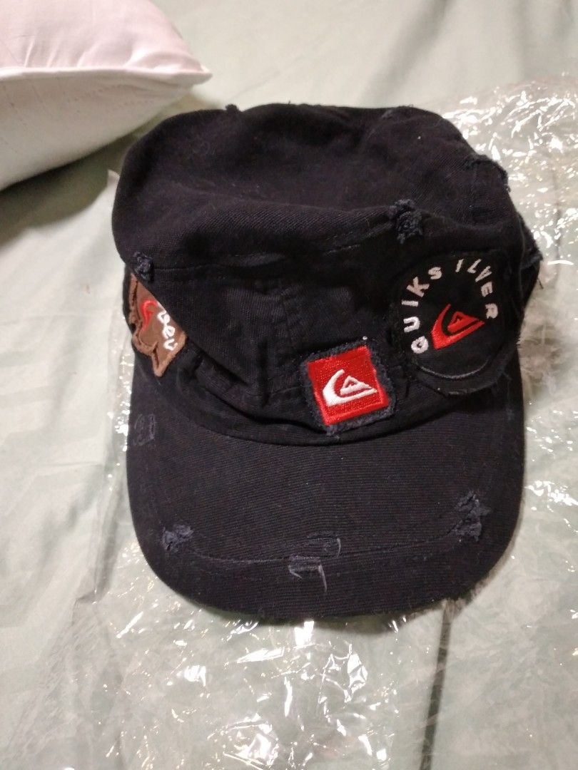 Quicksilver tattered cap on Carousell