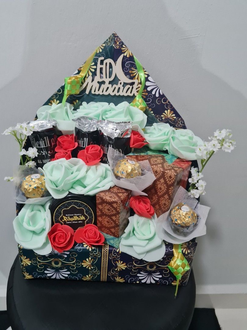 Ramadan Gift Hamper/Box, Food & Drinks, Gift Baskets & Hampers on Carousell