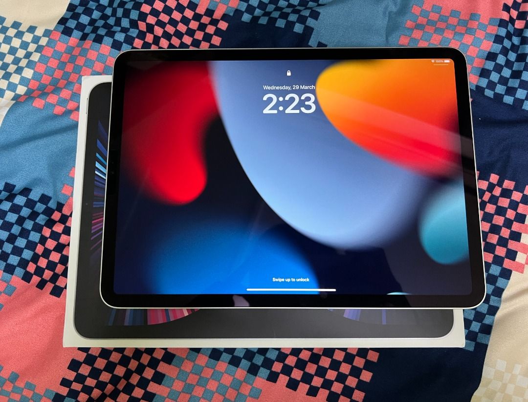 [Full Set] M1 iPad Pro 11"128GB WiFi Silver (With Magic Keyboard ...