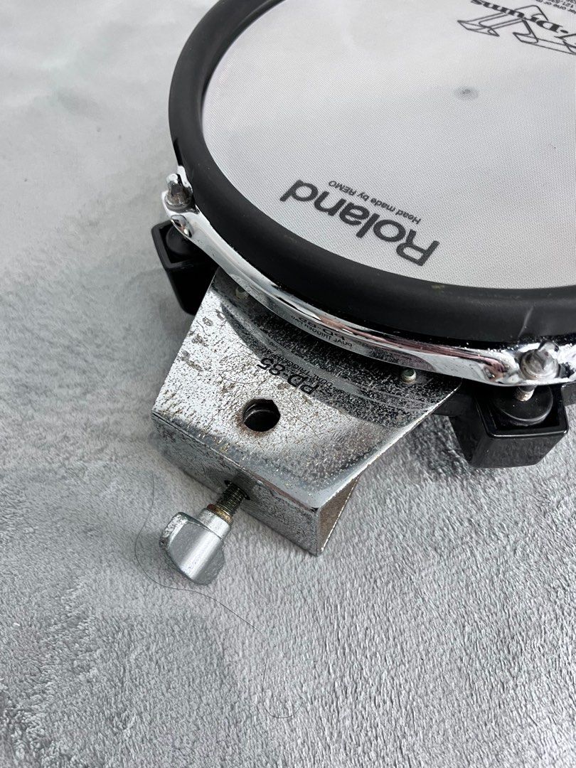 Roland pd-85 drum tom pd85 snare mesh trigger pad, 興趣及遊戲, 音樂樂器 & 配件, 樂器 ...