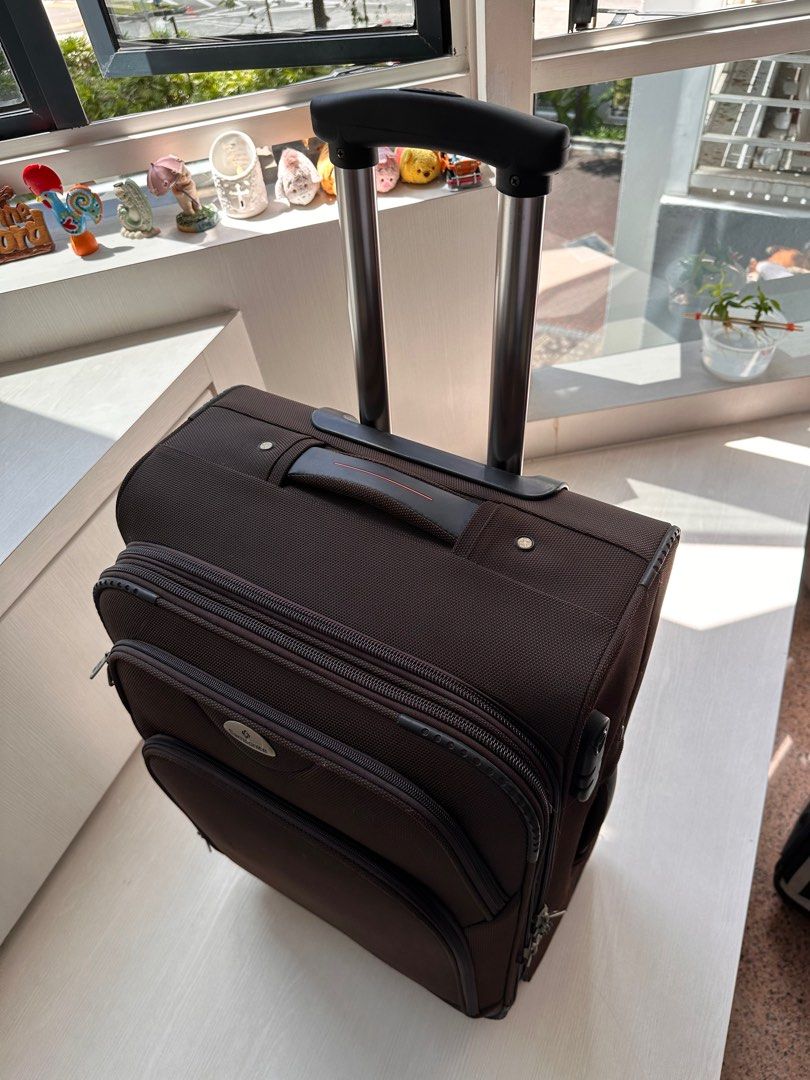 Samsonite Soft Case Expandable Luggage, Hobbies & Toys, Travel, Luggage ...