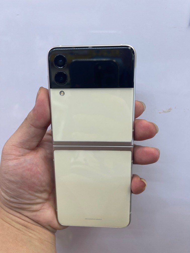 Samsung Z flip 3, Mobile Phones & Gadgets, Mobile Phones, Android ...