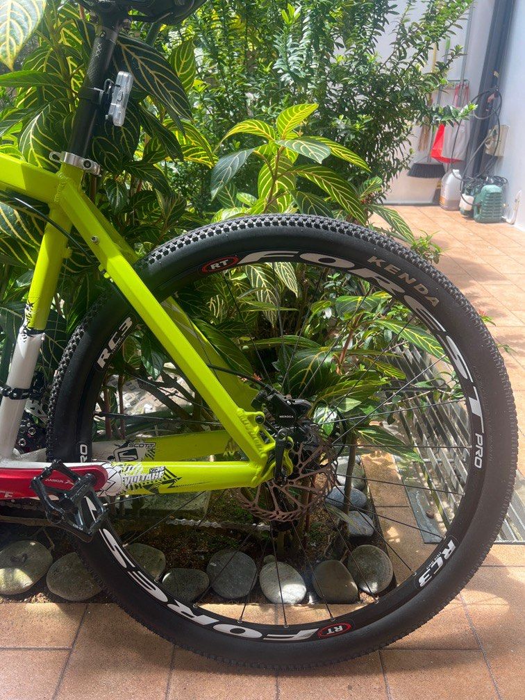 SCOTT VOLTAGE YZ35 MTB, Sports Equipment, Bicycles & Parts, Bicycles on ...