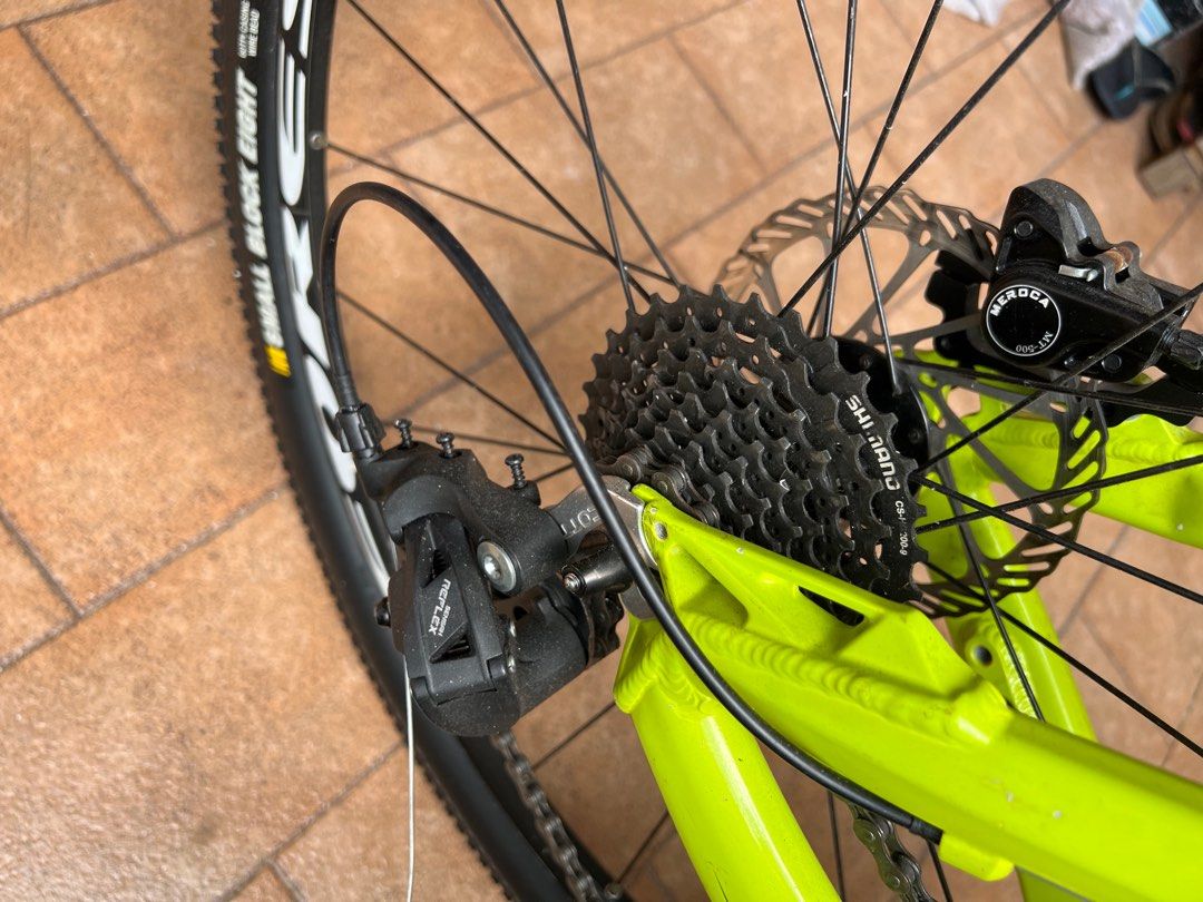 SCOTT VOLTAGE YZ35 MTB, Sports Equipment, Bicycles & Parts, Bicycles on ...