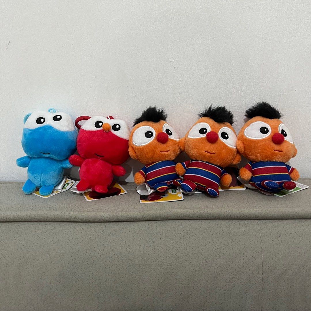 Sesame Street Elmo Cookie Monster Ernie Soft Toy Keychain, Hobbies ...